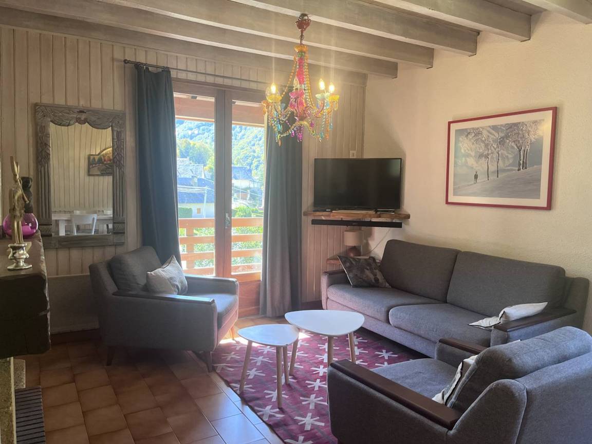 110 M² Huis ∙ 3 Slaapkamers ∙ 8 Gasten - Cauterets