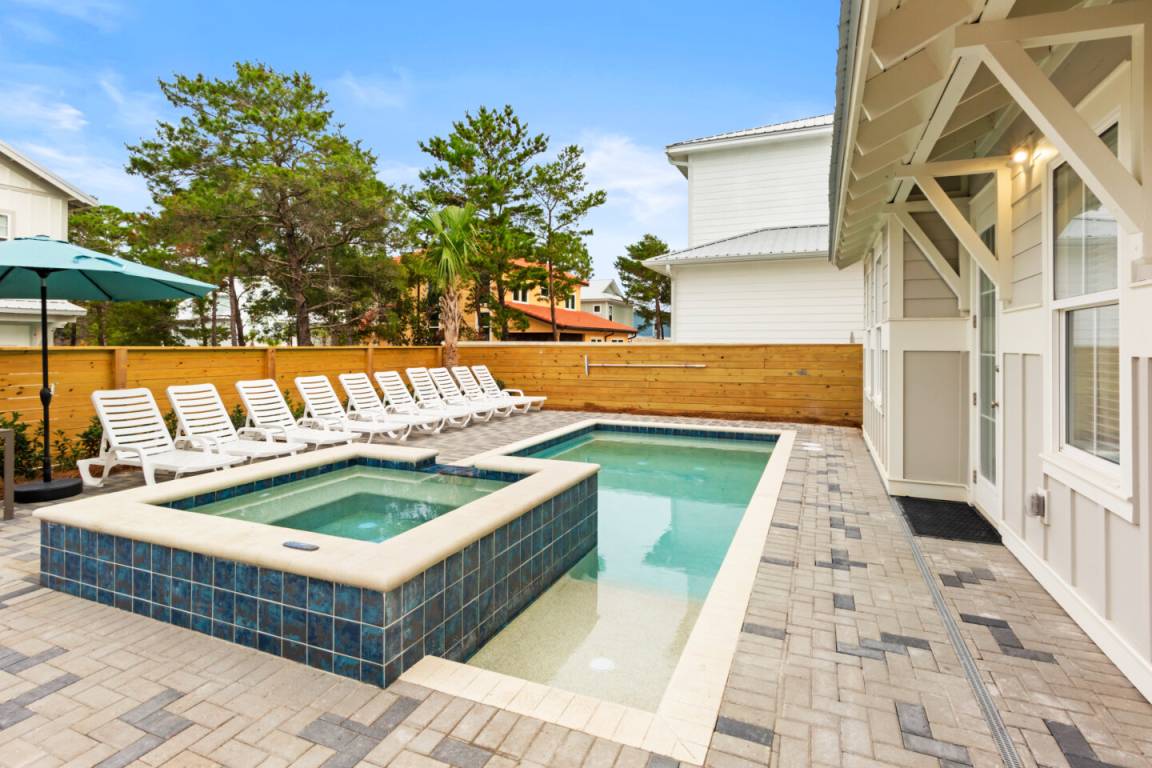 284 M² House ∙ 7 Bedrooms ∙ 20 Guests - Miramar Beach, FL