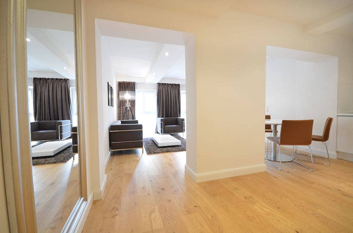 48 M² Apartment ∙ 1 Bedroom ∙ 2 Guests - Frankfurt