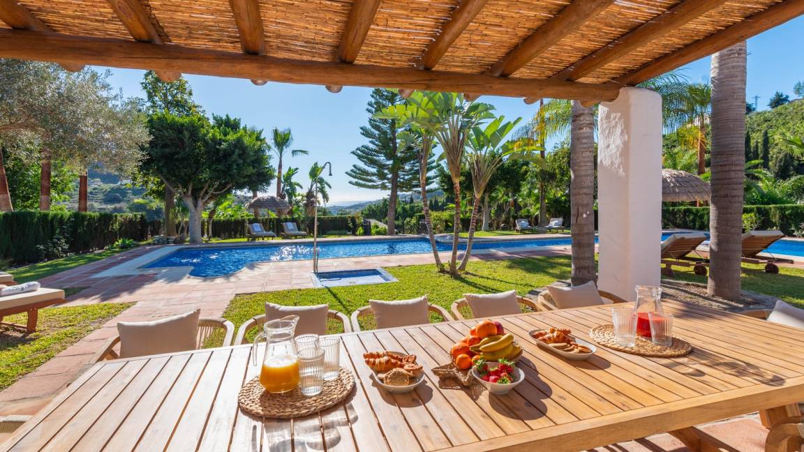 400 M² Casa ∙ 6 Habitaciones ∙ 12 Huéspedes - Frigiliana