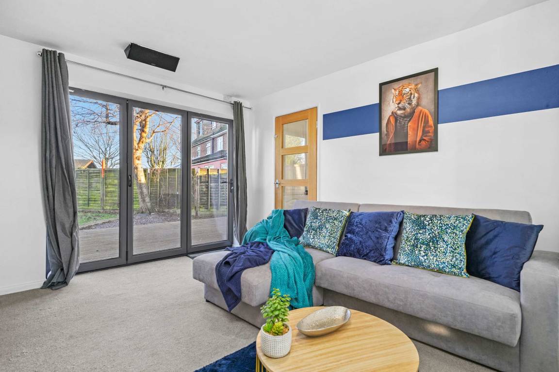 House ∙ 3 Bedrooms ∙ 5 Guests - Rugby