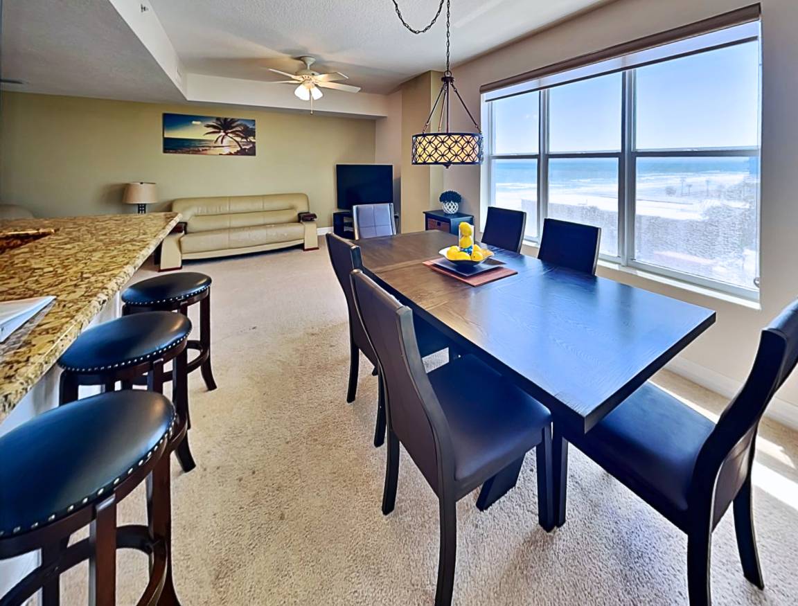 175 M² Condo ∙ 3 Bedrooms ∙ 6 Guests - Daytona Beach Shores, FL