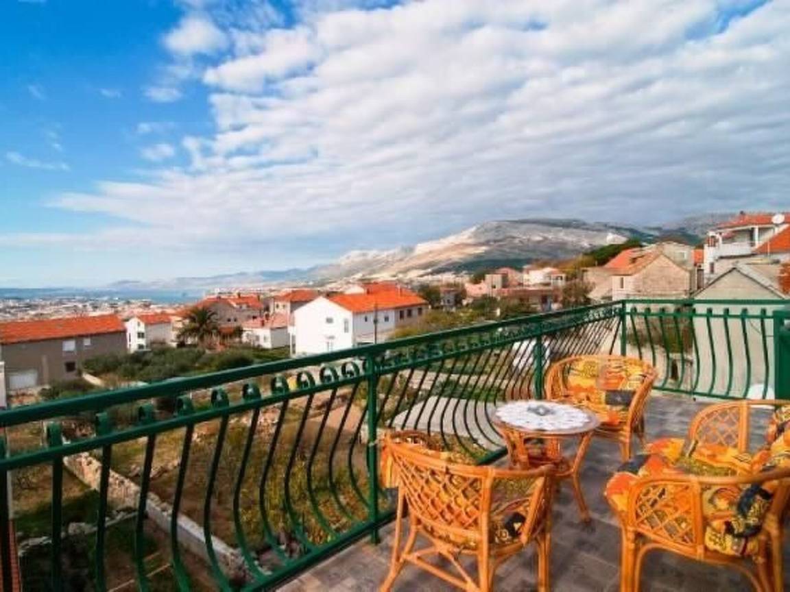 210 M² Maison De Vacances ∙ 3 Chambres ∙ 6 Personnes - Split