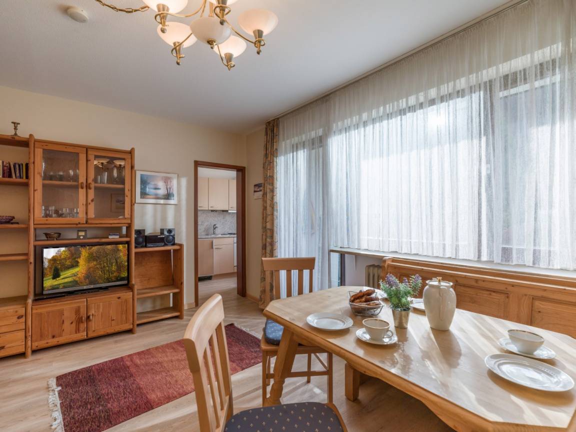 48 M² Ferienwohnung ∙ 1 Schlafzimmer ∙ 5 Gäste - Bad Feilnbach