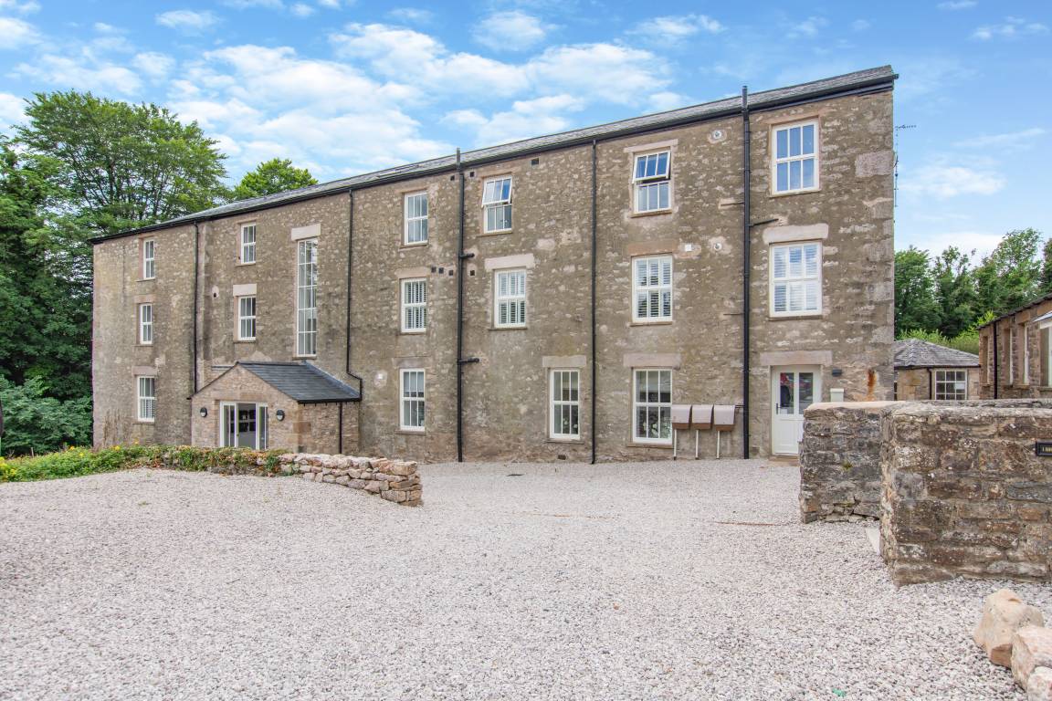Cottage ∙ 2 Bedrooms ∙ 4 Guests - Kirkby Lonsdale