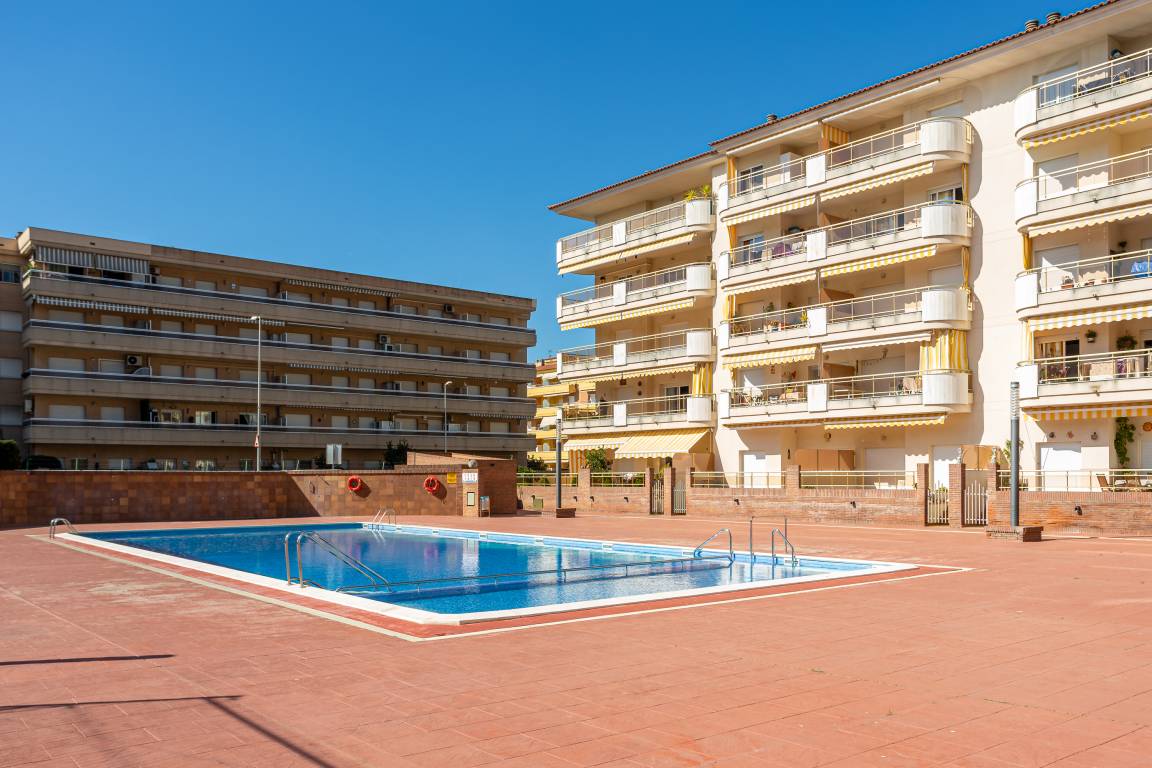 70 M² Ferienwohnung ∙ 2 Schlafzimmer ∙ 6 Gäste - Santa Susanna