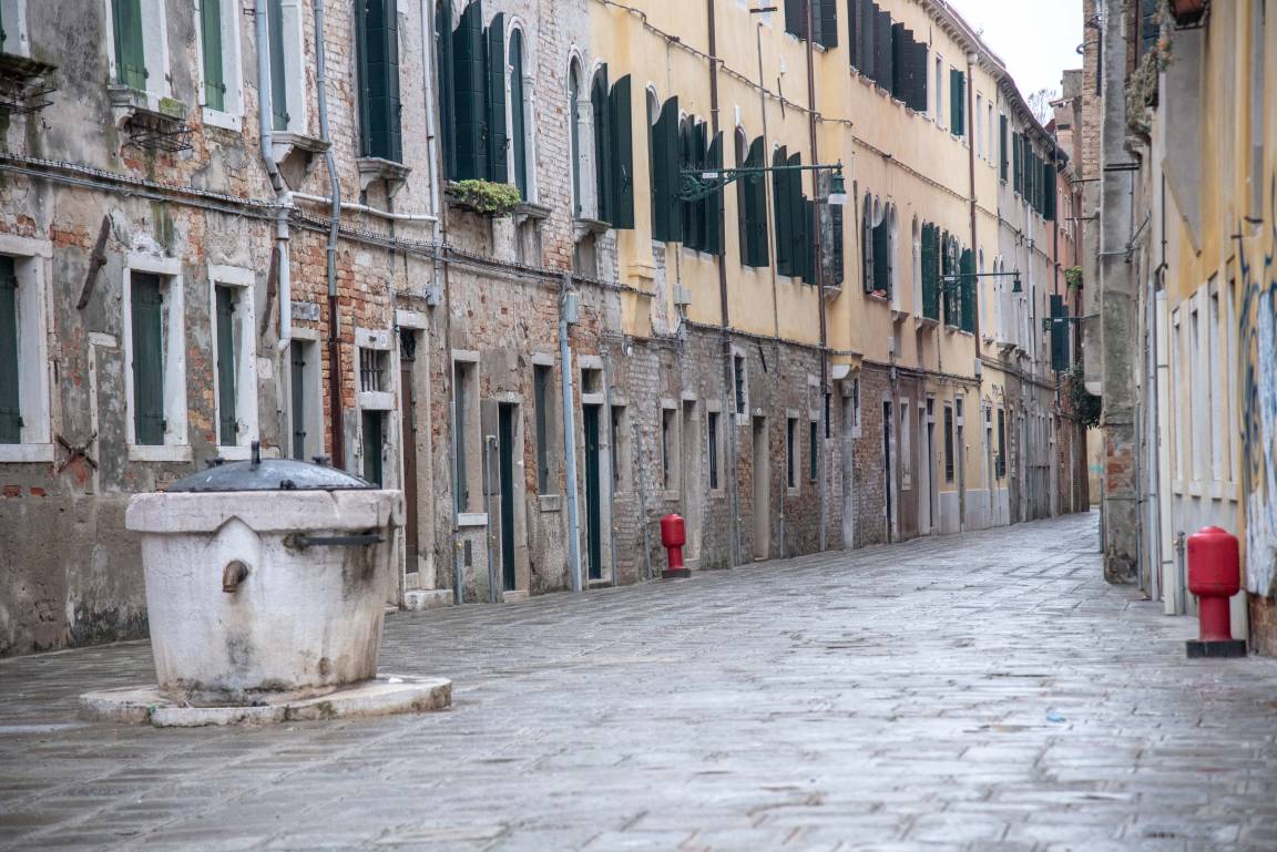 65 M² Apartamento ∙ 2 Quartos ∙ 4 Hóspedes - Veneza