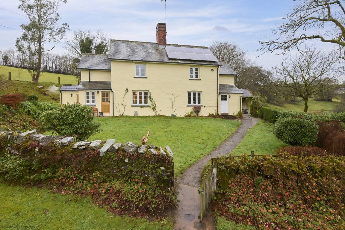 Cottage ∙ 4 Bedrooms ∙ 6 Guests - Dulverton