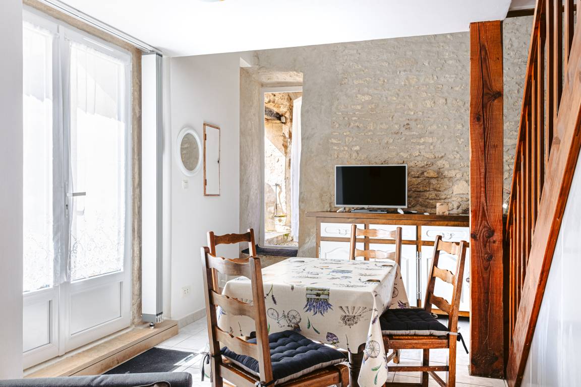 65 M² Maison De Vacances ∙ 2 Chambres ∙ 4 Personnes - Saintes