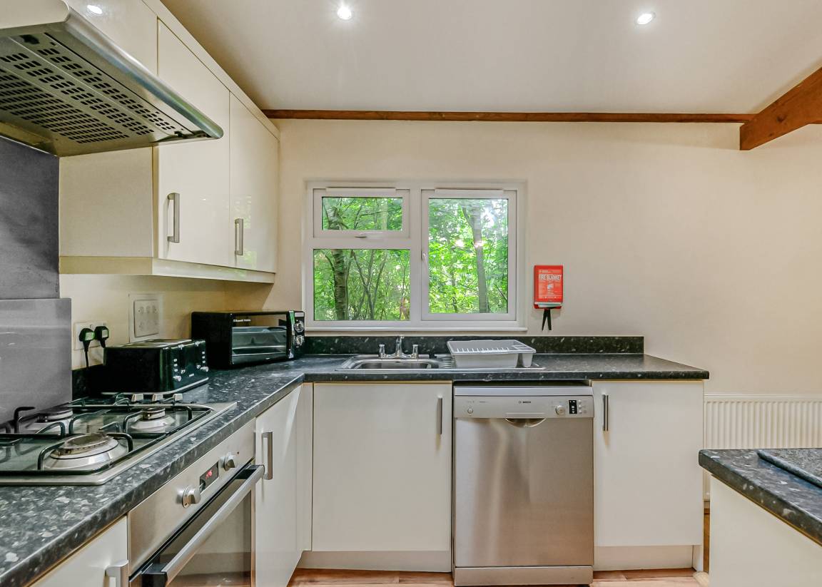 Chalet ∙ 3 Bedrooms ∙ 6 Guests - Cheshire