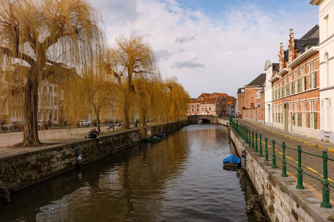 Appartement ∙ 2 Slaapkamers ∙ 5 Gasten - Gent