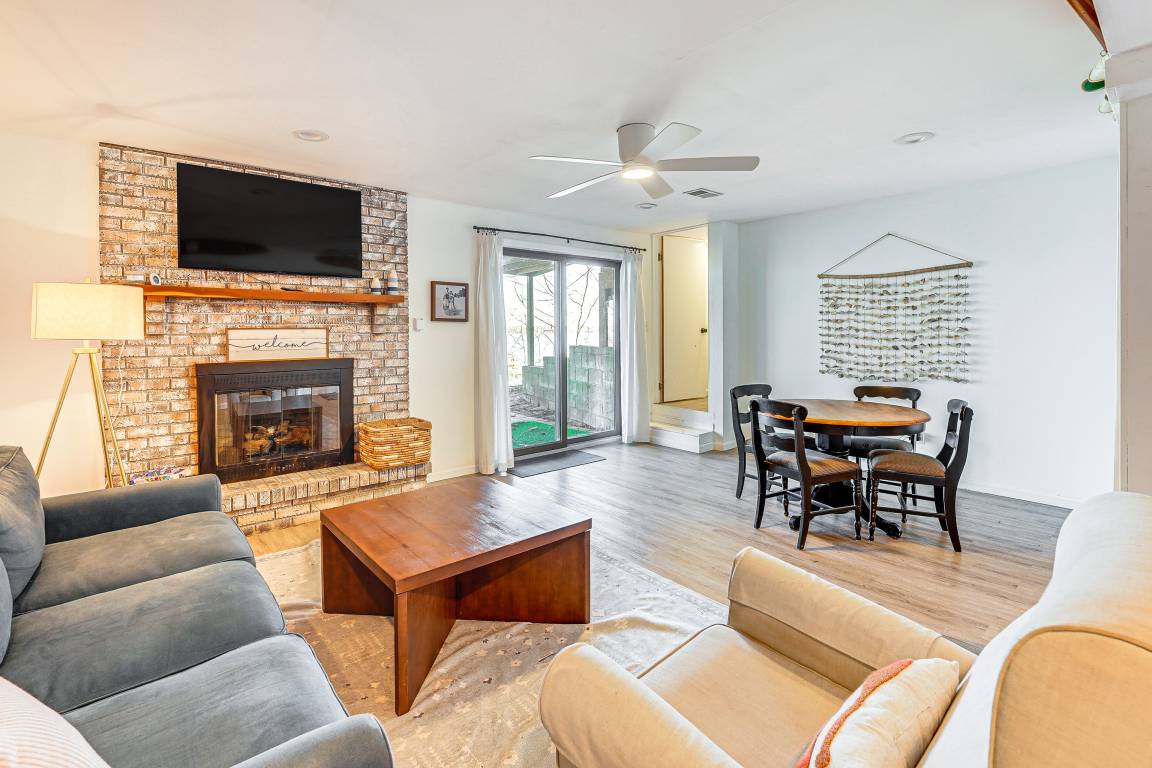 297 M² House ∙ 4 Bedrooms ∙ 18 Guests - Duck Lake State Park, Whitehall