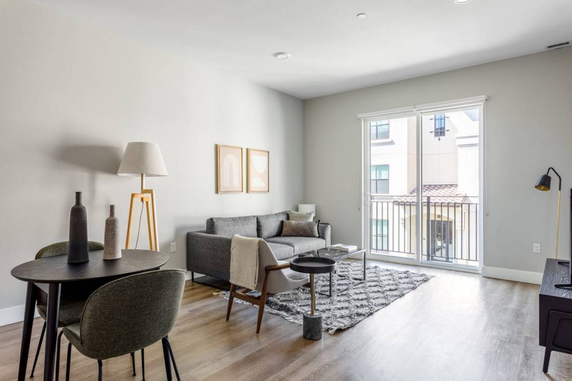 72 M² Apartamento ∙ 1 Habitación ∙ 2 Huéspedes - San Carlos, CA