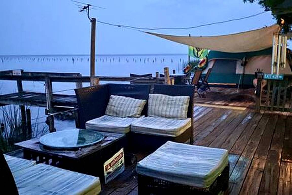 Camping ∙ 1 Chambre ∙ 2 Personnes - Floride