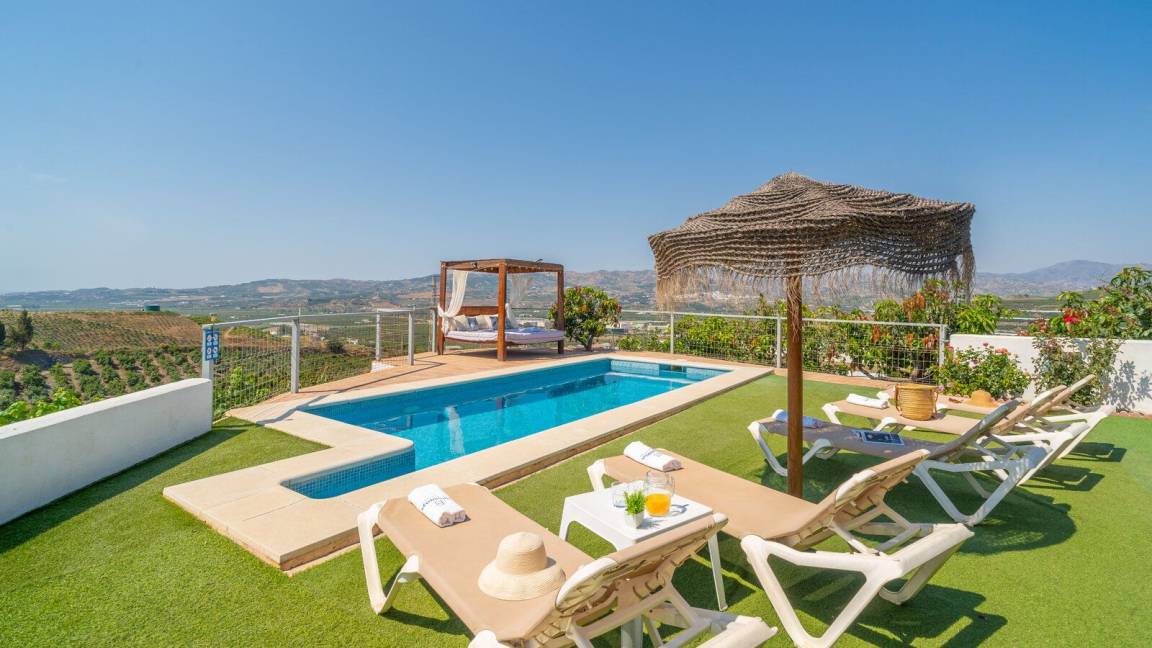 60 M² Casa ∙ 2 Habitaciones ∙ 6 Huéspedes - Vélez-Málaga