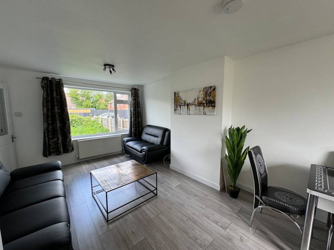 82 M² Casa ∙ 3 Habitaciones ∙ 3 Huéspedes - Reading
