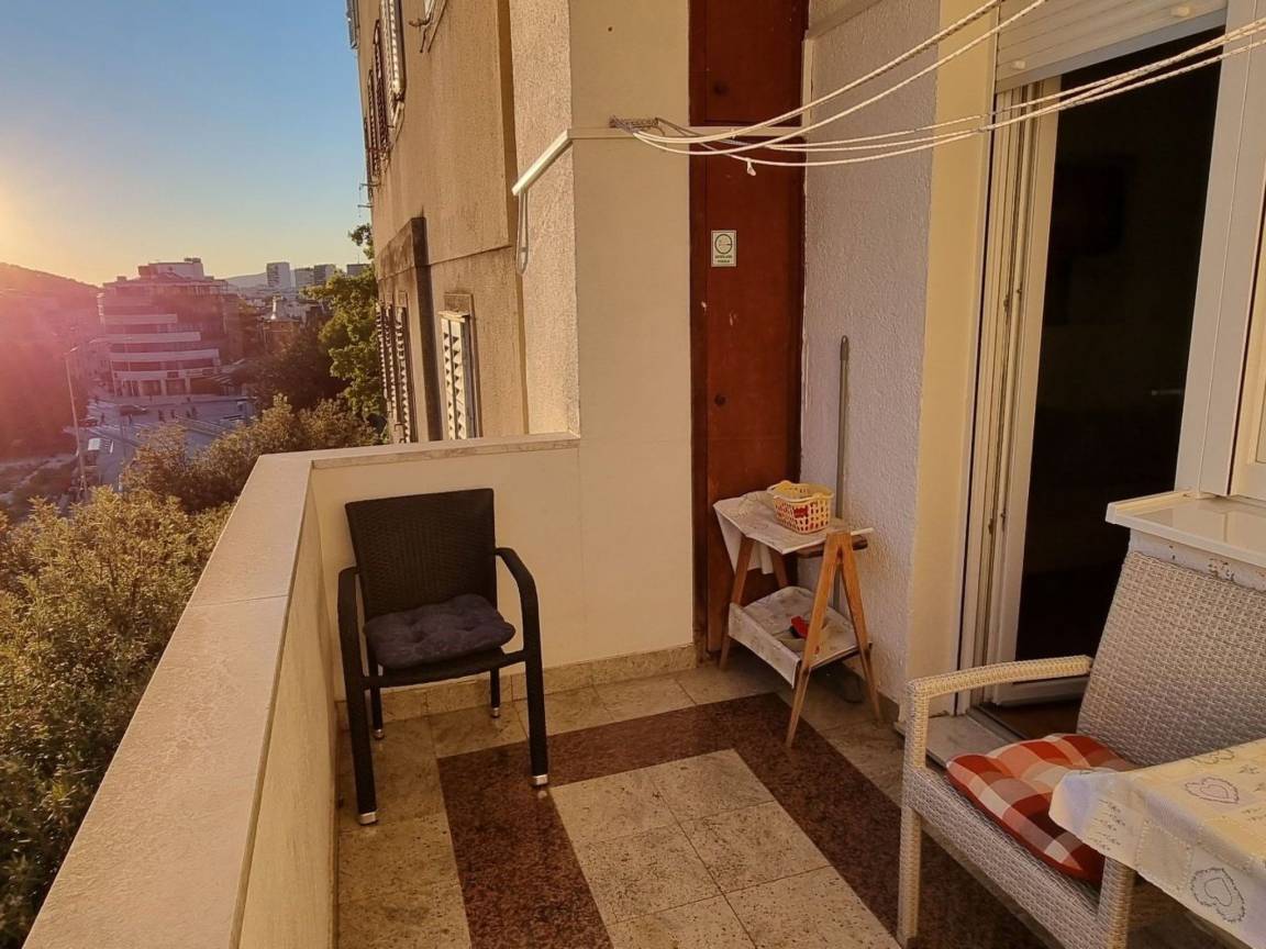 120 M² Apartamento ∙ 2 Quartos ∙ 8 Hóspedes - Split