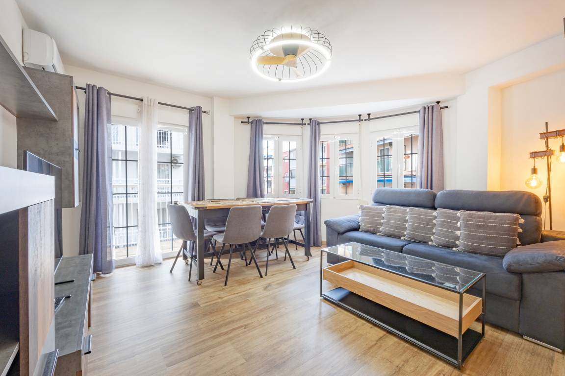 95 M² Apartamento ∙ 3 Habitaciones ∙ 8 Huéspedes - La Nucía