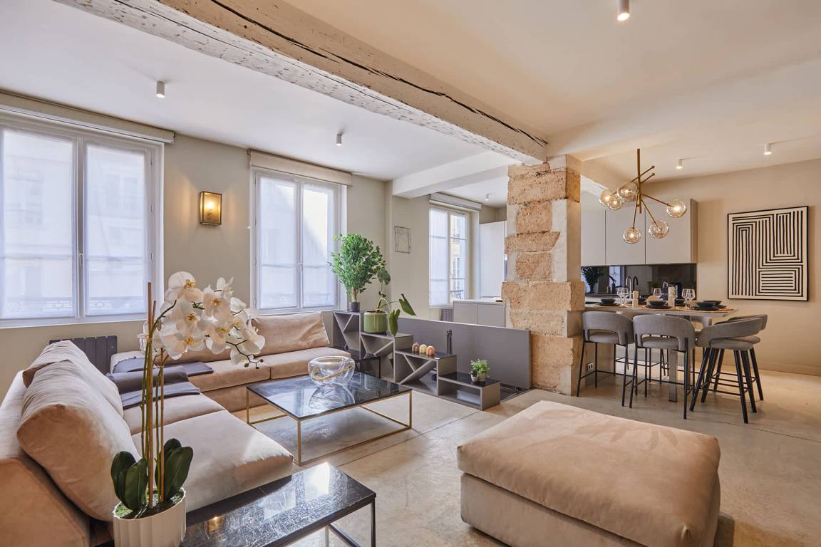 95 M² Appartement ∙ 2 Chambres ∙ 6 Personnes - Paris Gare du Nord
