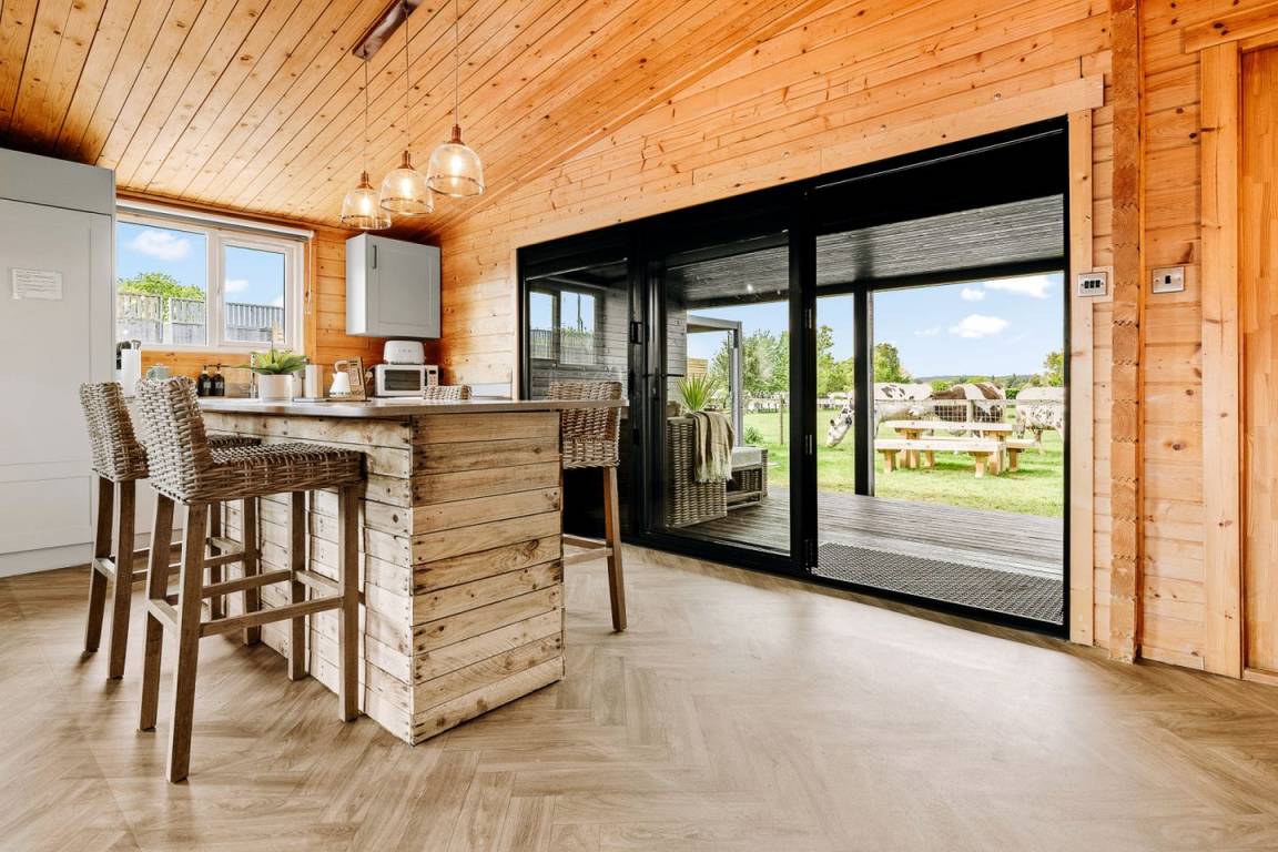 House ∙ 2 Bedrooms ∙ 6 Guests - Arundel
