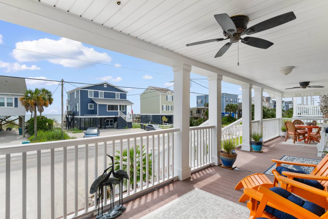 House ∙ 8 Bedrooms ∙ 19 Guests - Surfside Beach, SC