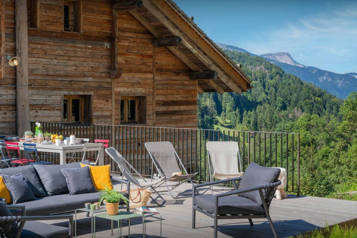 330 M² Chalet ∙ 6 Bedrooms ∙ 15 Guests - Manigod