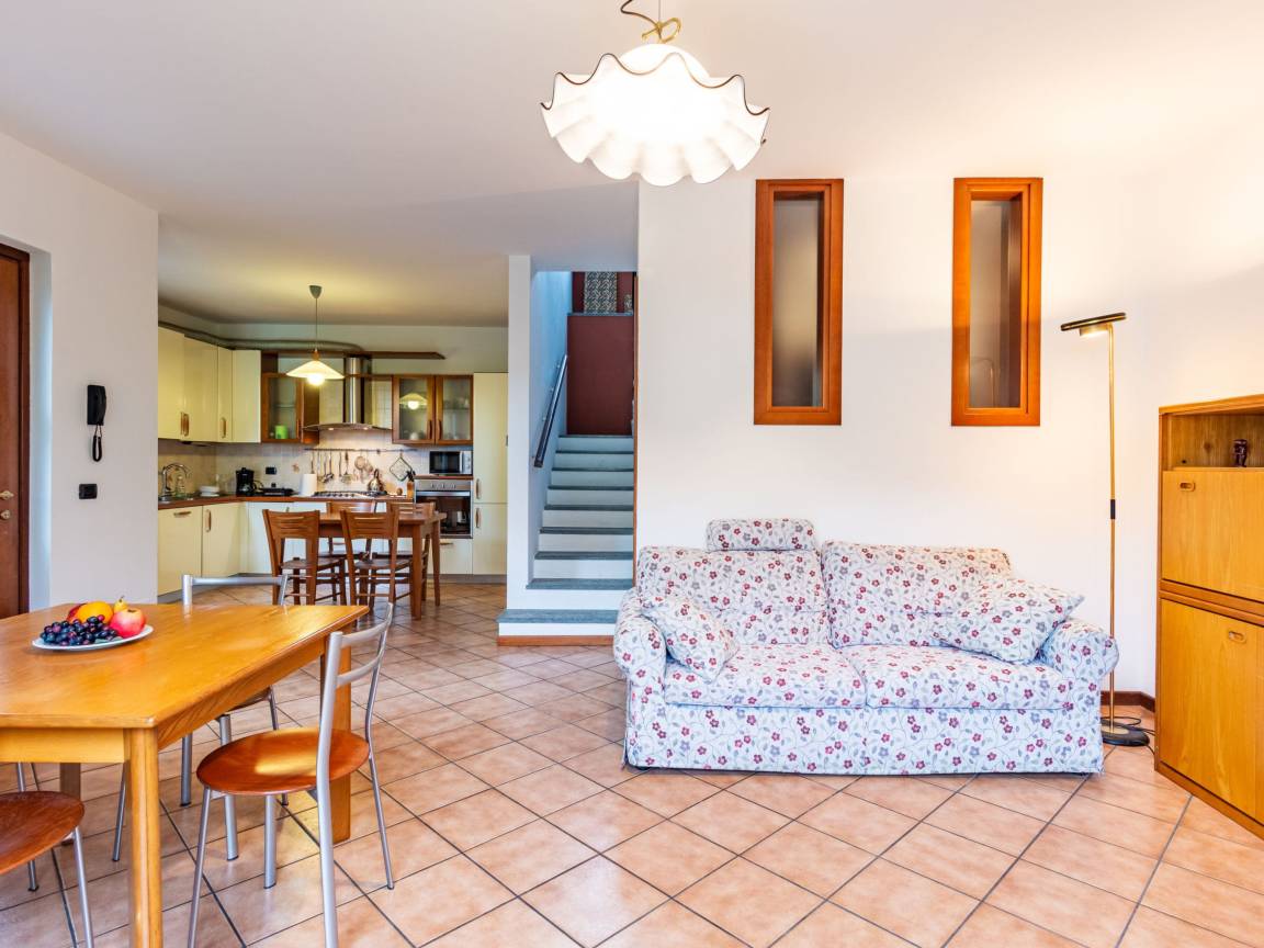 100 M² Ferienhaus ∙ 1 Schlafzimmer ∙ 5 Gäste - Ghiffa