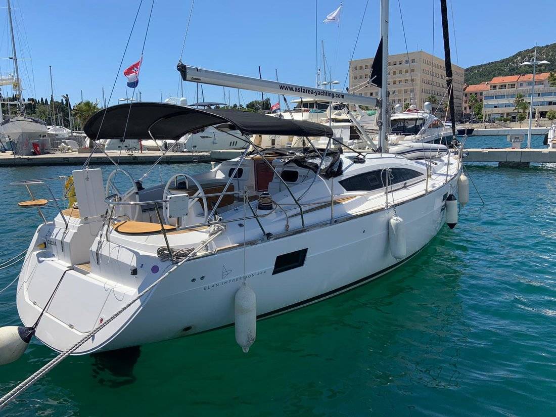 Hausboot ∙ 3 Schlafzimmer ∙ 6 Gäste - Split