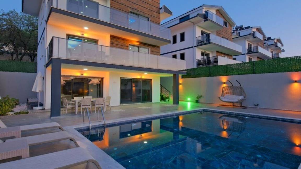 100 M² Apartment ∙ 4 Bedrooms ∙ 8 Guests - Fethiye