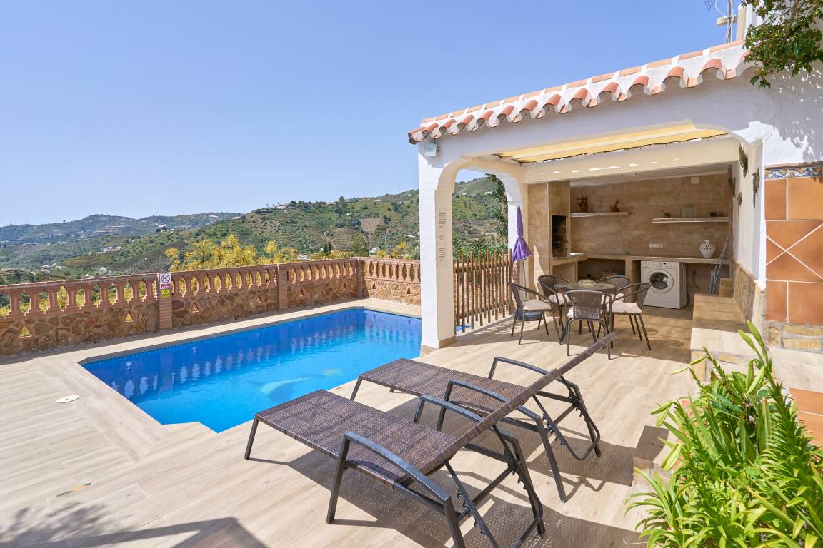 80 M² House ∙ 3 Bedrooms ∙ 6 Guests - Frigiliana