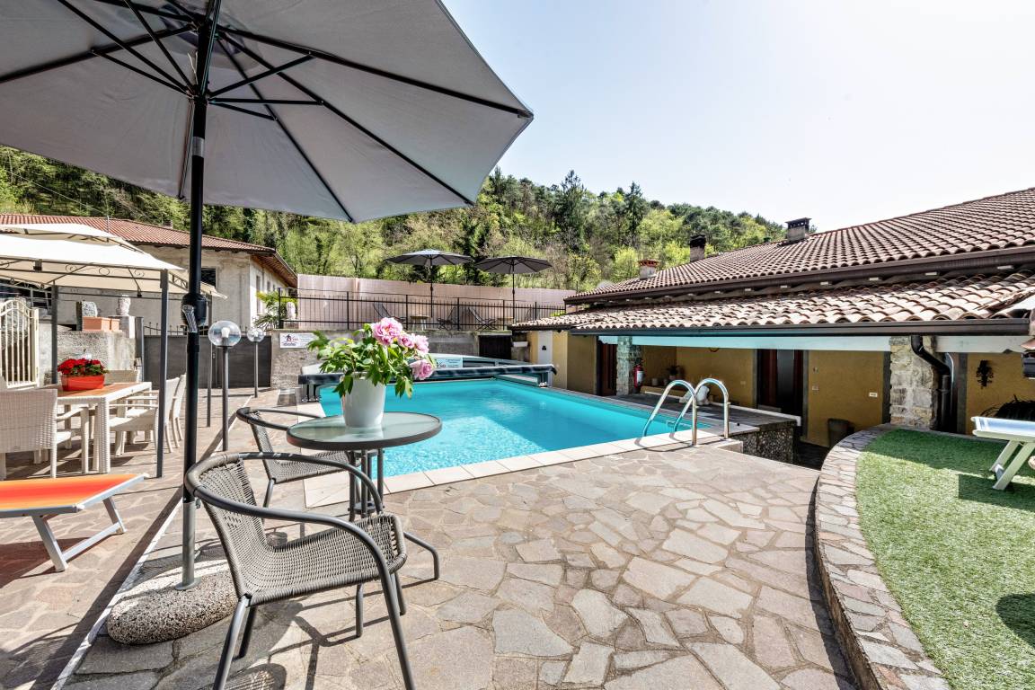 60 M² Apartment ∙ 2 Bedrooms ∙ 5 Guests - Malcesine