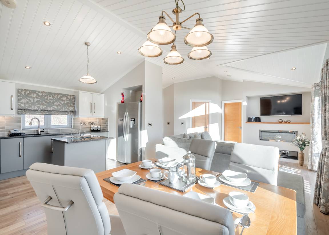 Chalet ∙ 2 Bedrooms ∙ 4 Guests - Dumfries