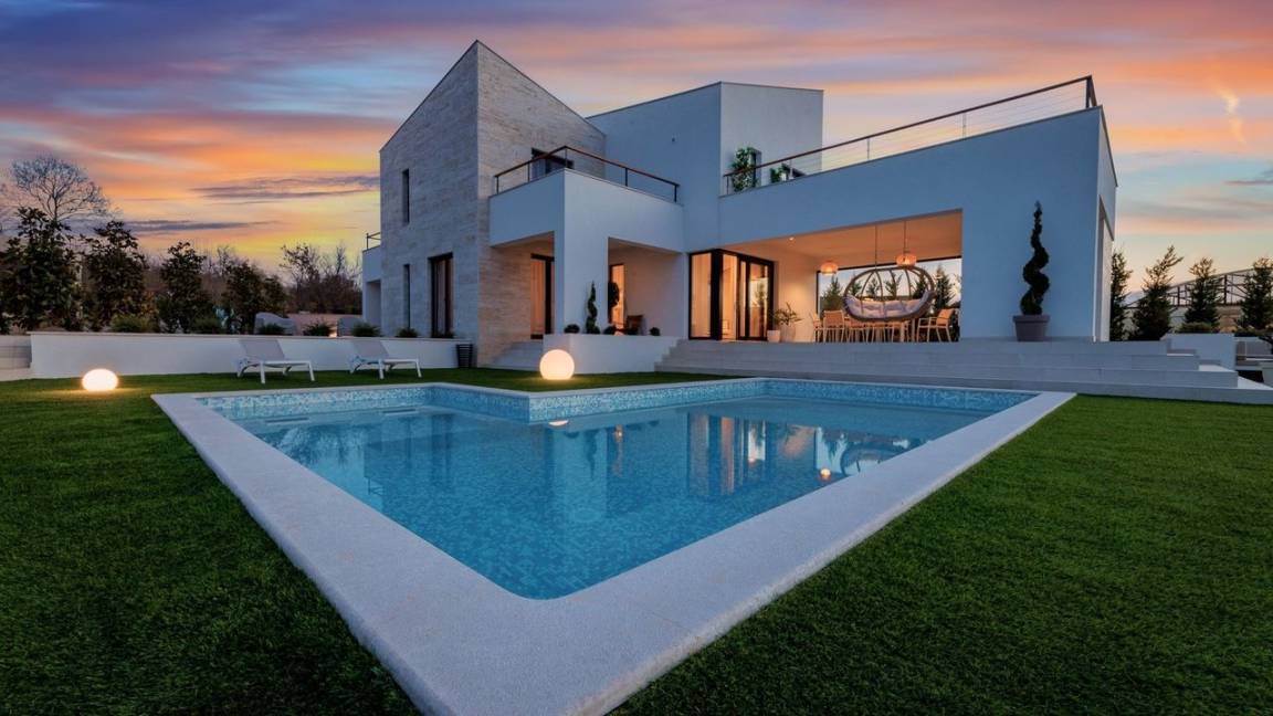 350 M² Apartment ∙ 4 Bedrooms ∙ 8 Guests - Krk