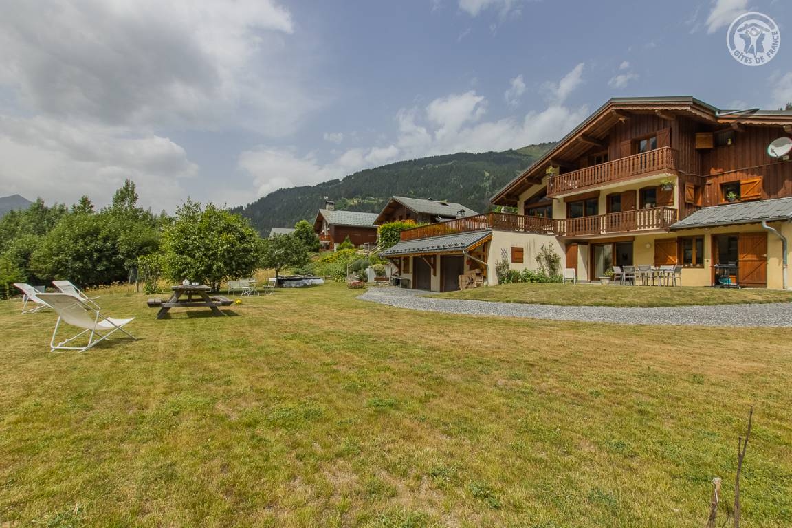 79 M² Gîte ∙ 3 Chambres ∙ 6 Personnes - Champagny-en-Vanoise