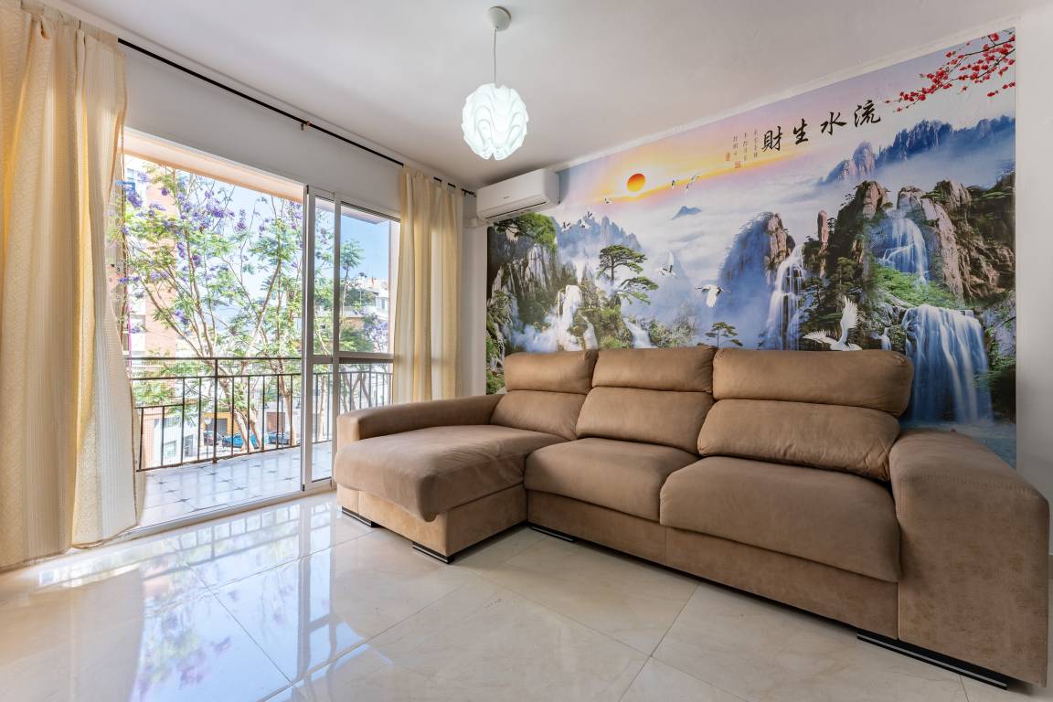 80 M² Apartment ∙ 3 Bedrooms ∙ 6 Guests - Fuengirola