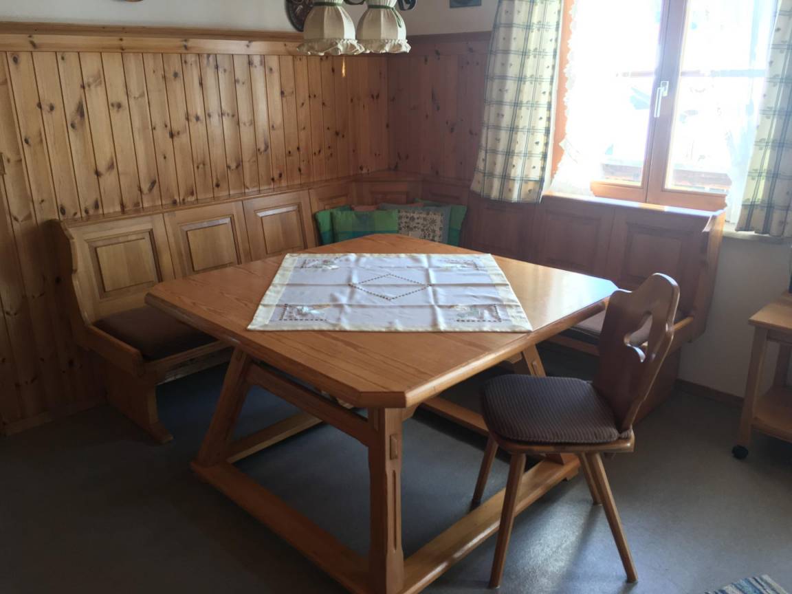 60 M² Apartment ∙ 2 Bedrooms ∙ 4 Guests - Mittenwald