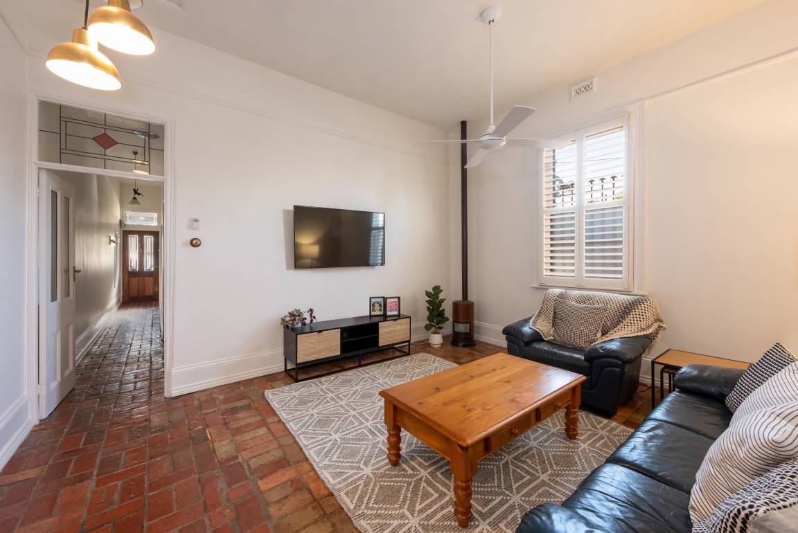 65 M² House ∙ 2 Bedrooms ∙ 4 Guests - Brunswick