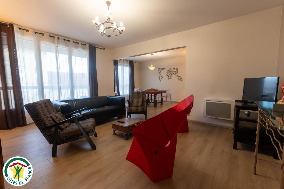 102 M² Gîte ∙ 3 Quartos ∙ 5 Hóspedes - Reims