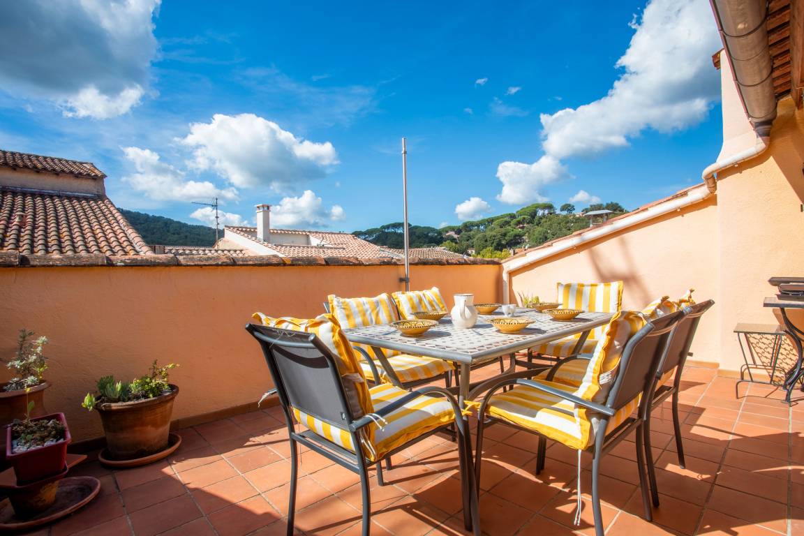 180 M² House ∙ 3 Bedrooms ∙ 8 Guests - Le Lavandou