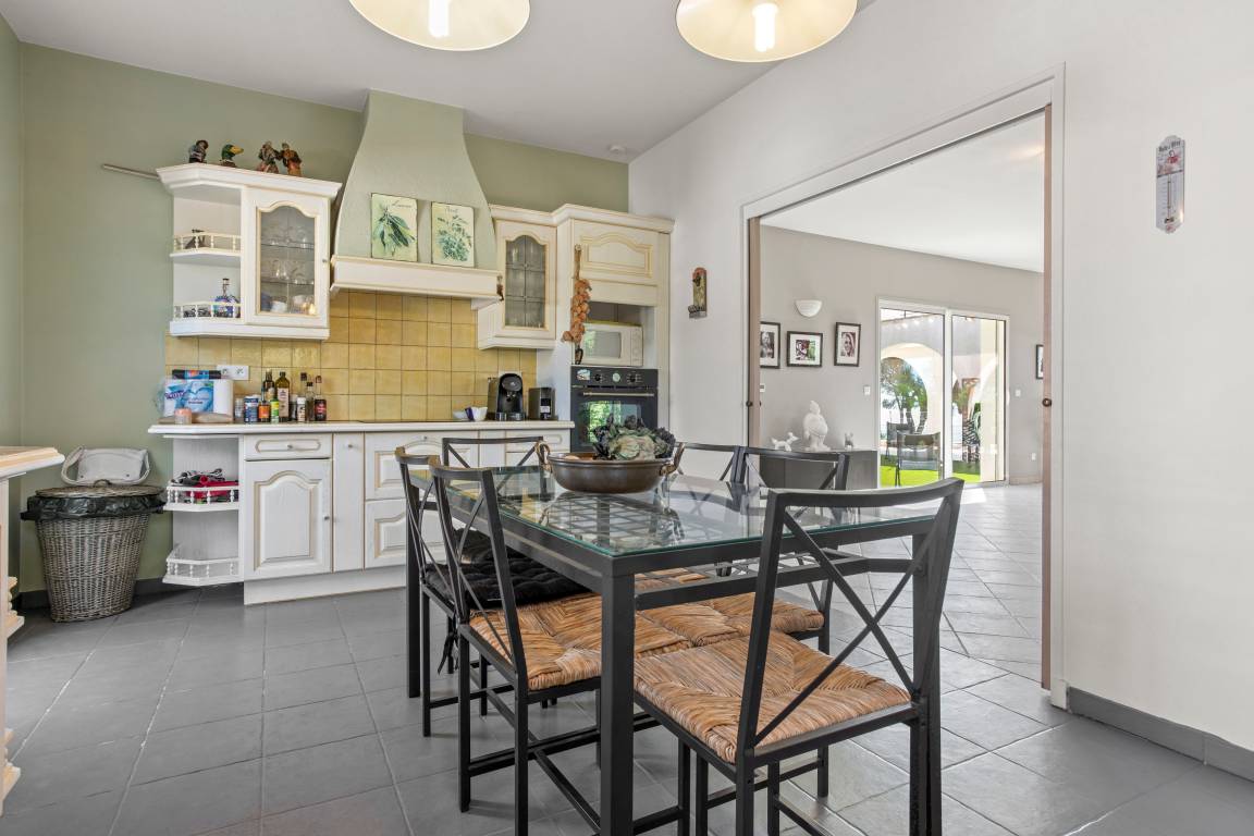 300 M² Villa ∙ 5 Schlafzimmer ∙ 11 Gäste - Grasse