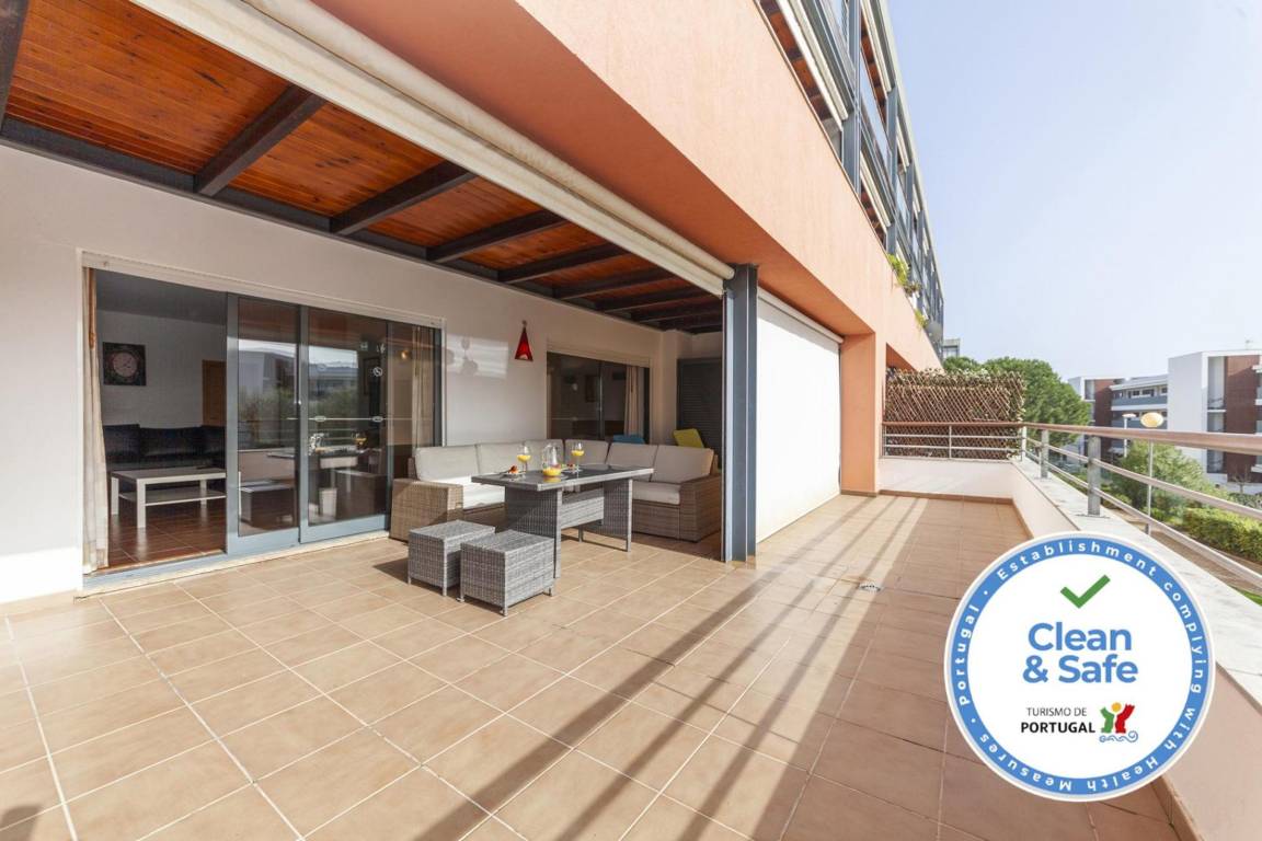 120 M² Appartement ∙ 3 Chambres ∙ 6 Personnes - Lagos