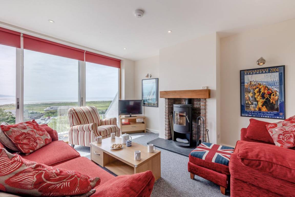 Cottage ∙ 3 Bedrooms ∙ 6 Guests - Tywyn