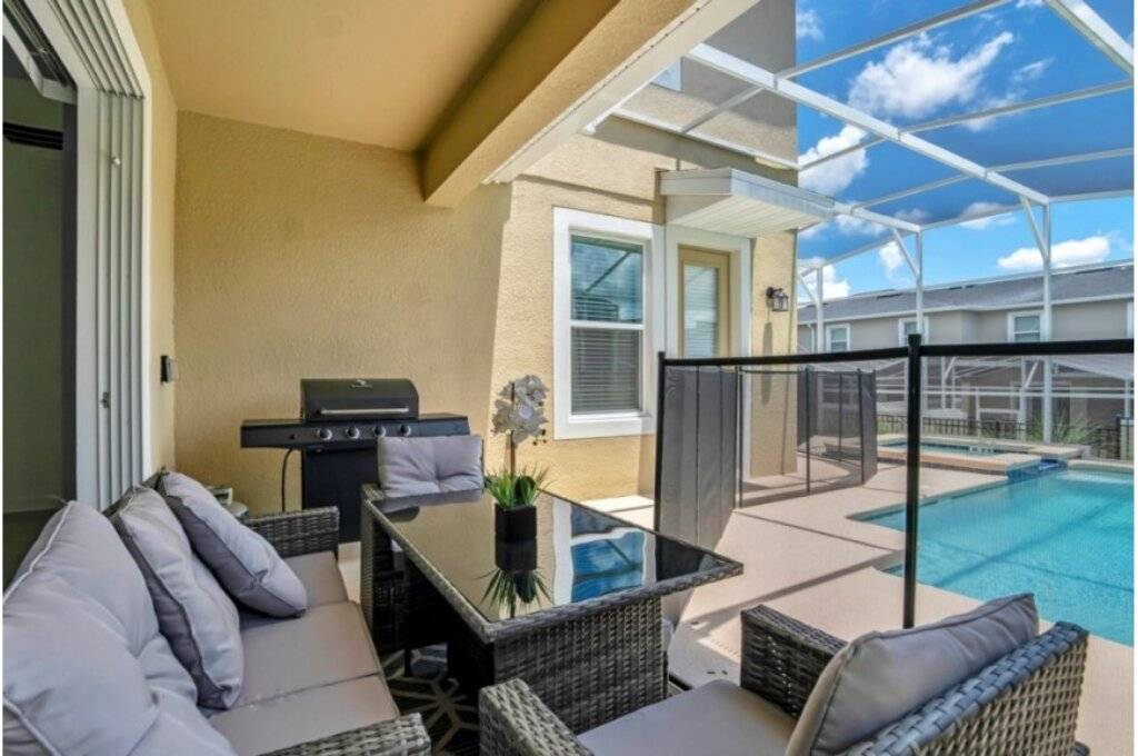 House ∙ 5 Bedrooms ∙ 10 Guests - St. Cloud, FL