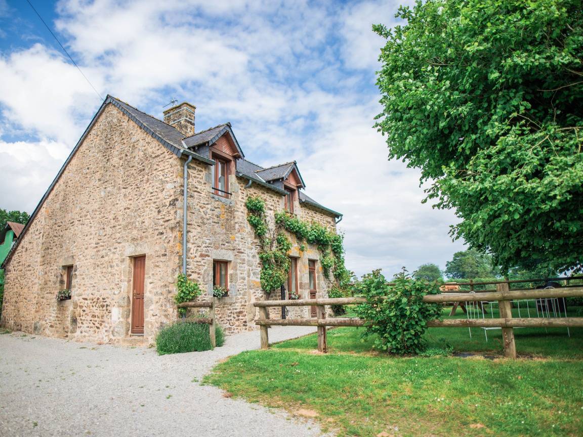 80 M² Cottage ∙ 4 Chambres ∙ 6 Personnes - Sarthe