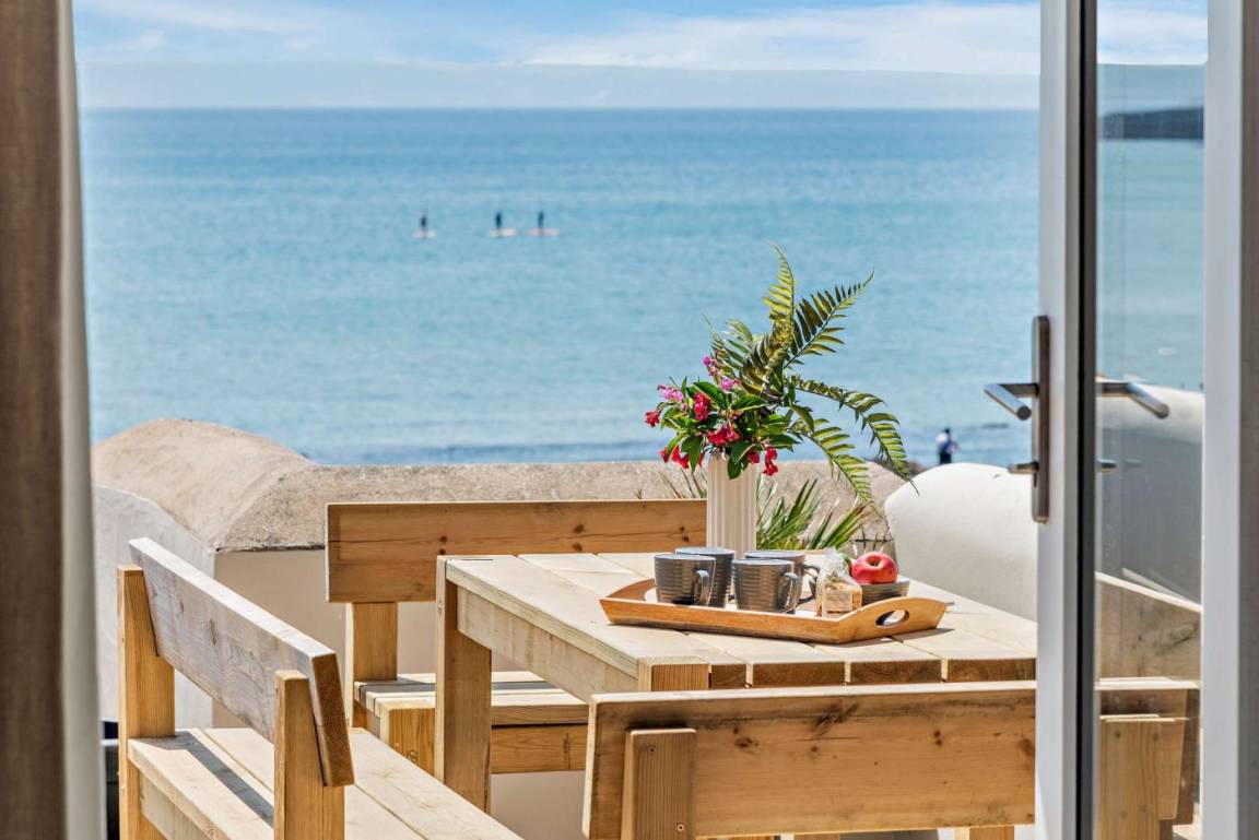 Cottage ∙ 2 Bedrooms ∙ 4 Guests - Croyde