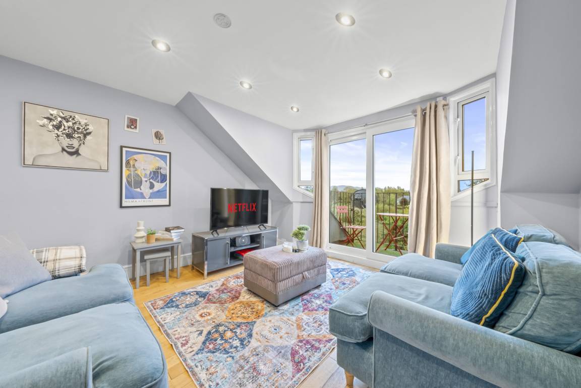 Apartment ∙ 3 Bedrooms ∙ 5 Guests - Drymen