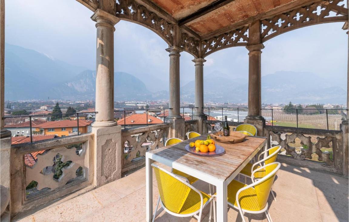 180 M² Ferienwohnung ∙ 3 Schlafzimmer ∙ 6 Gäste - Nago-Torbole