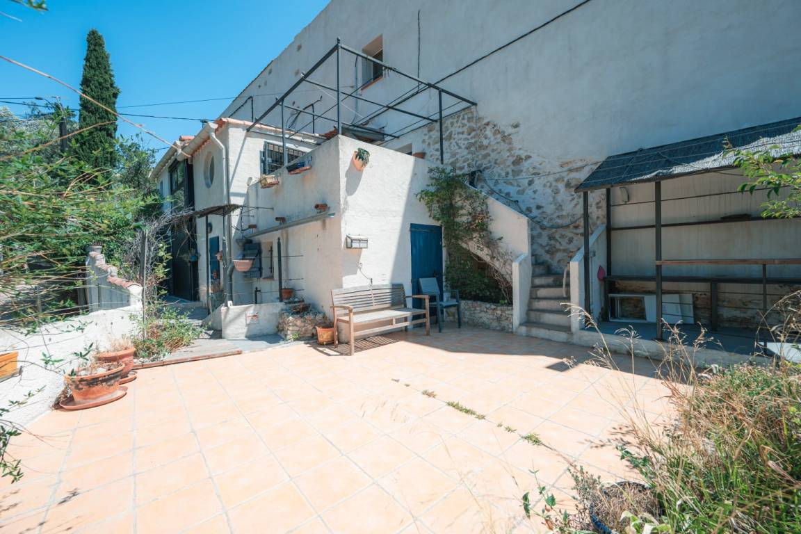 110 M² Apartamento ∙ 3 Habitaciones ∙ 6 Huéspedes - Marignane