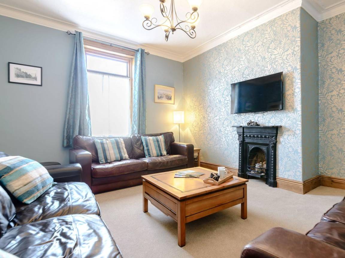 Cottage ∙ 5 Bedrooms ∙ 10 Guests - Tynemouth
