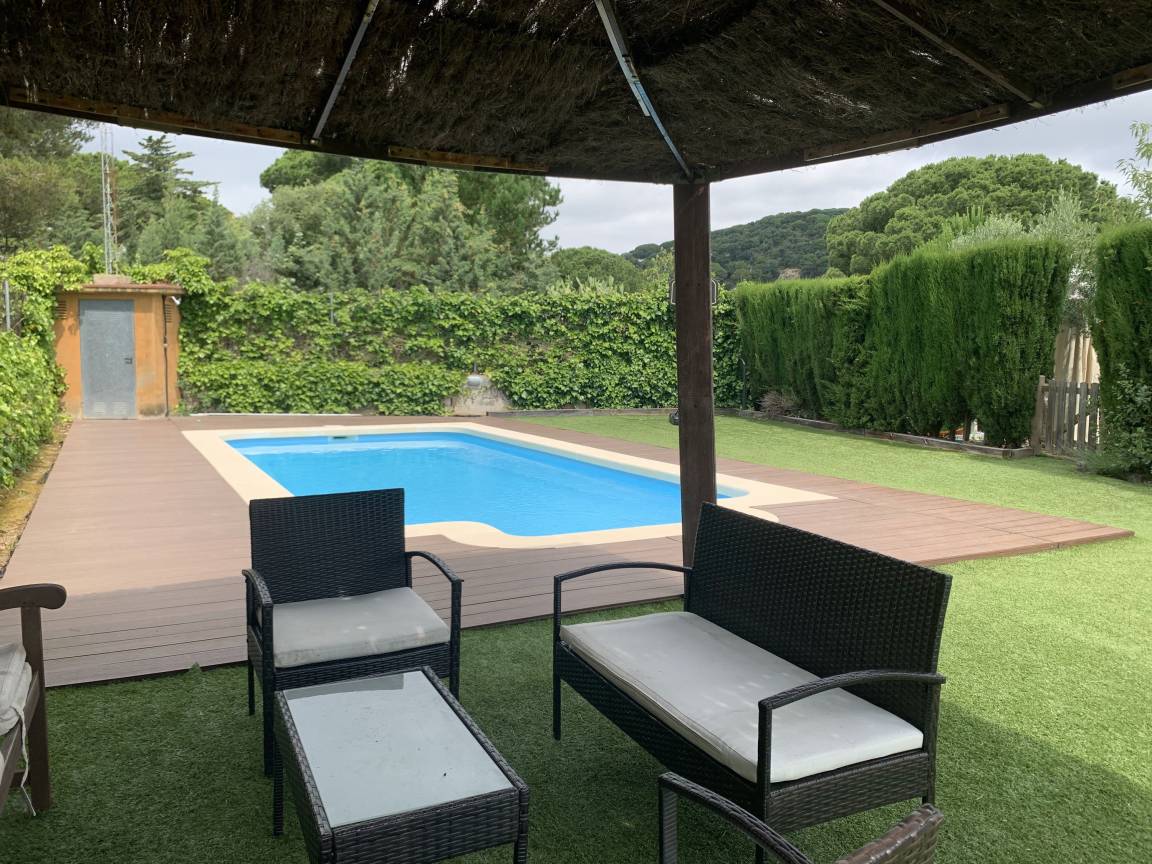 120 M² Ferienhaus ∙ 3 Schlafzimmer ∙ 4 Gäste - Canet de Mar